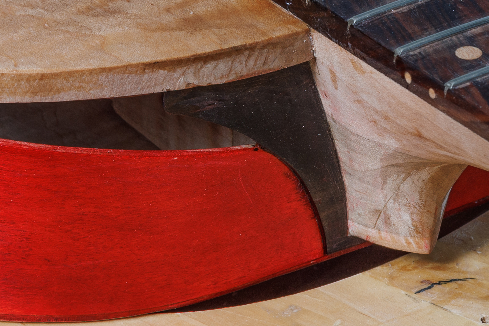 Frankenstein Guitar | graphictoolbox